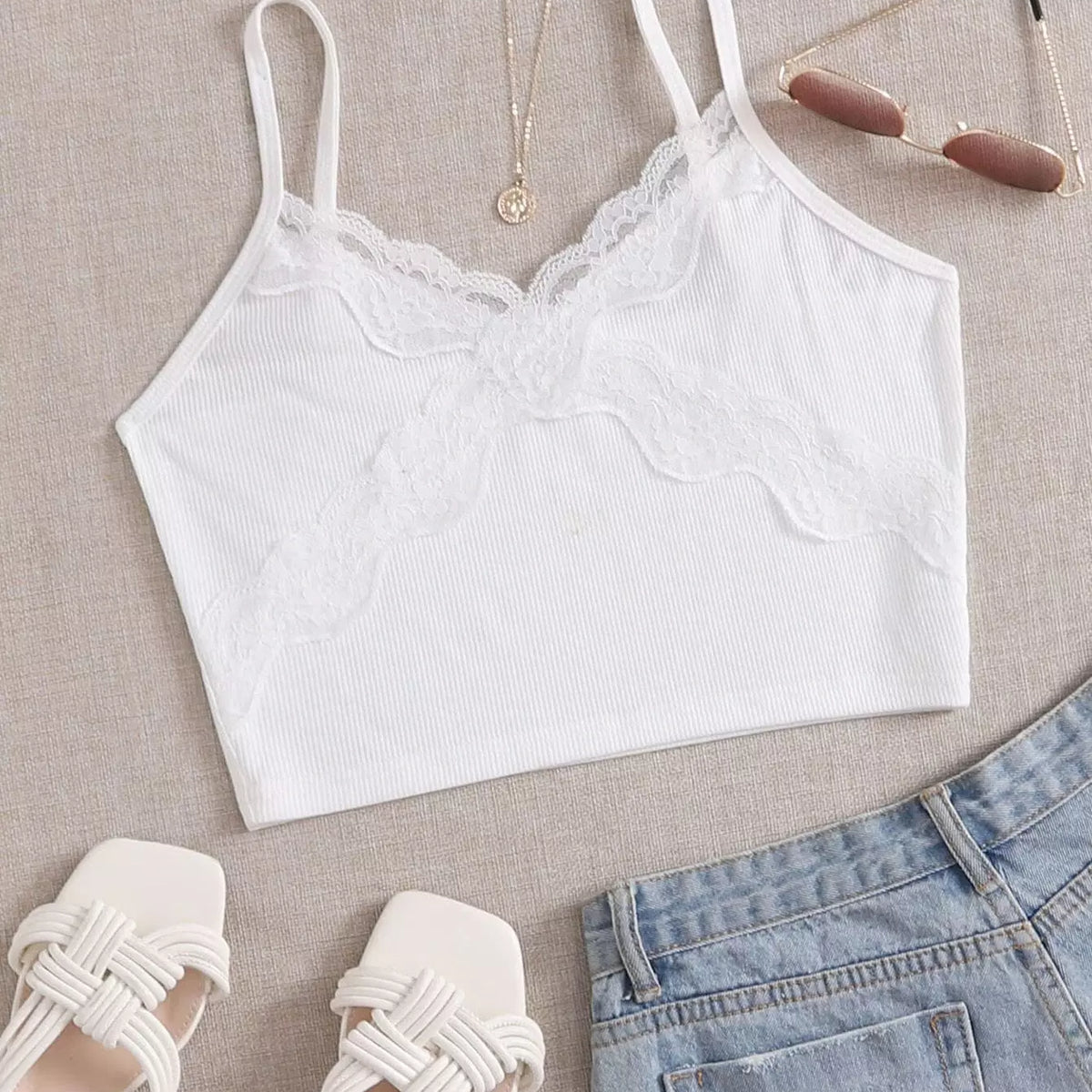 Solid Lace Panel Cami Top – Beisat