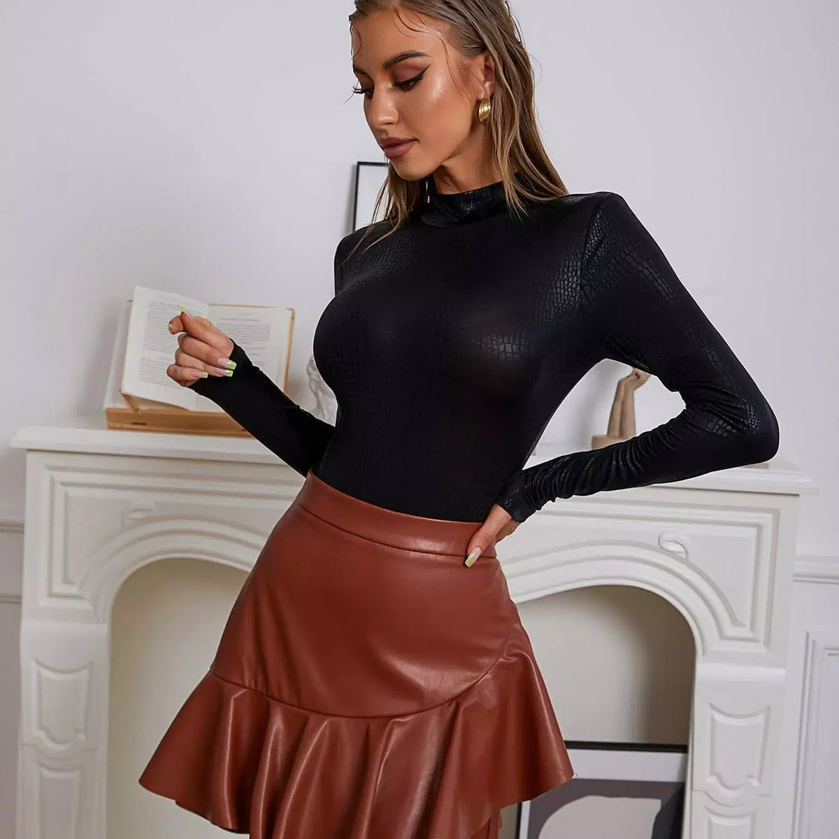 Crocodile Print Mock Neck Bodysuit – Beisat