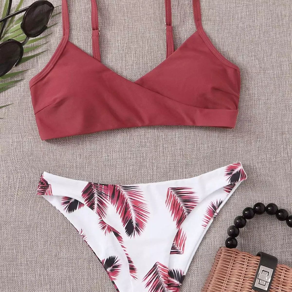 Palm Print Adjustable Strap Bikini Swimsuit - Oman