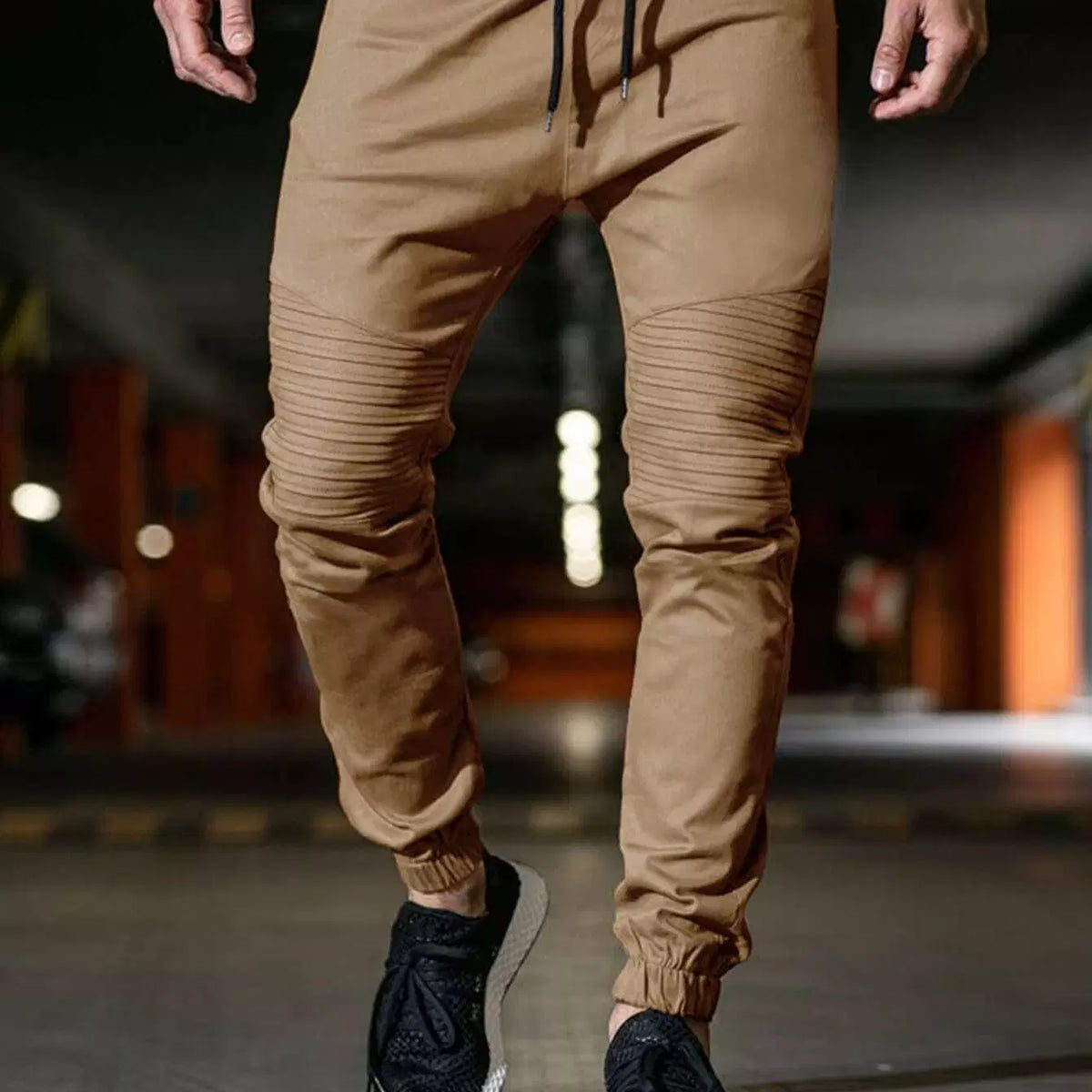 Men Locomotive Pleats Drawstring Waist Tapered Pants – Beisat